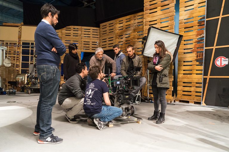 What Do Production Assistants Do? – The Film Fund